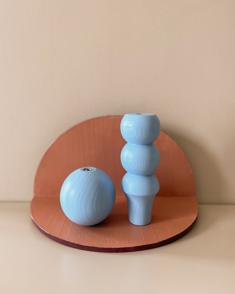 Otto 80 Blue Pop - Furniture leg in ash wood