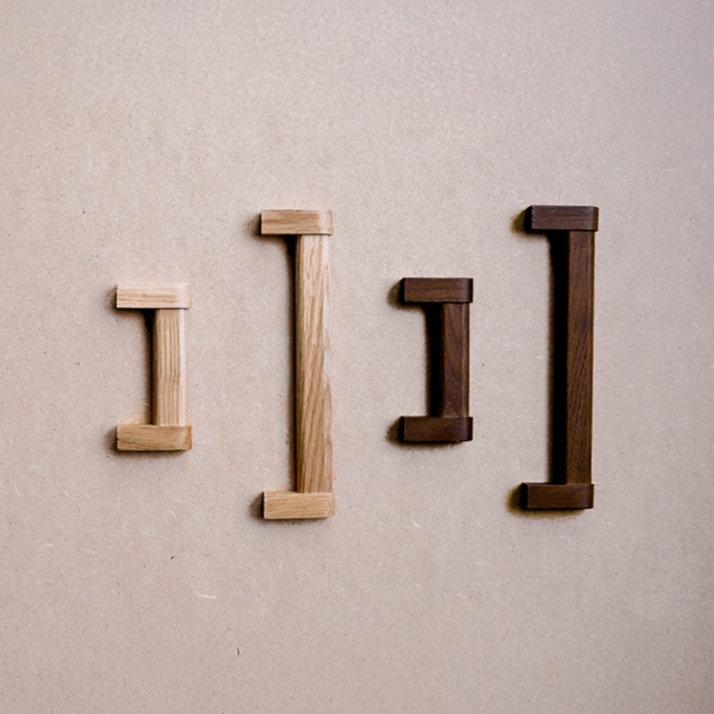 Carla 138 Oak natural - Handle in oak wood