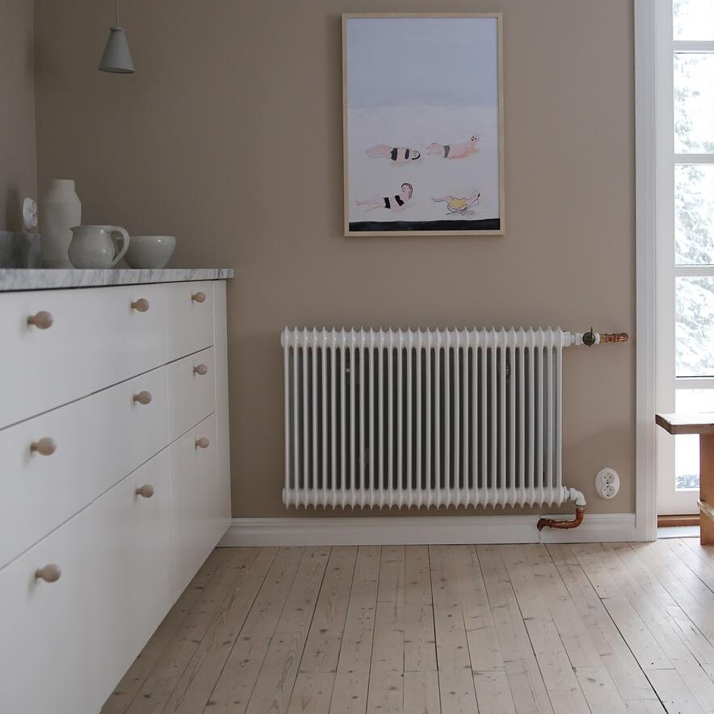 Bill 40Ø Cloudy Pink - Knauf in Eschenholz