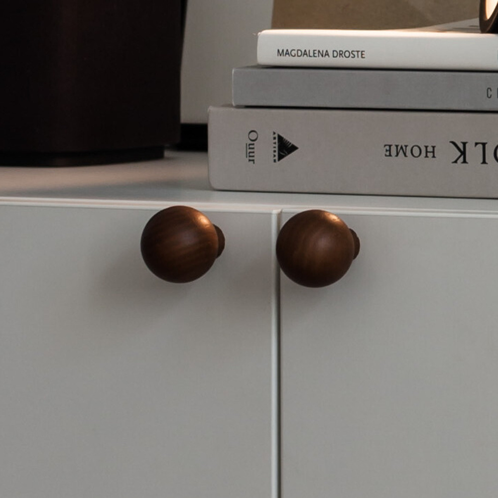 Bill 40Ø Teak finish - Knob in ash wood