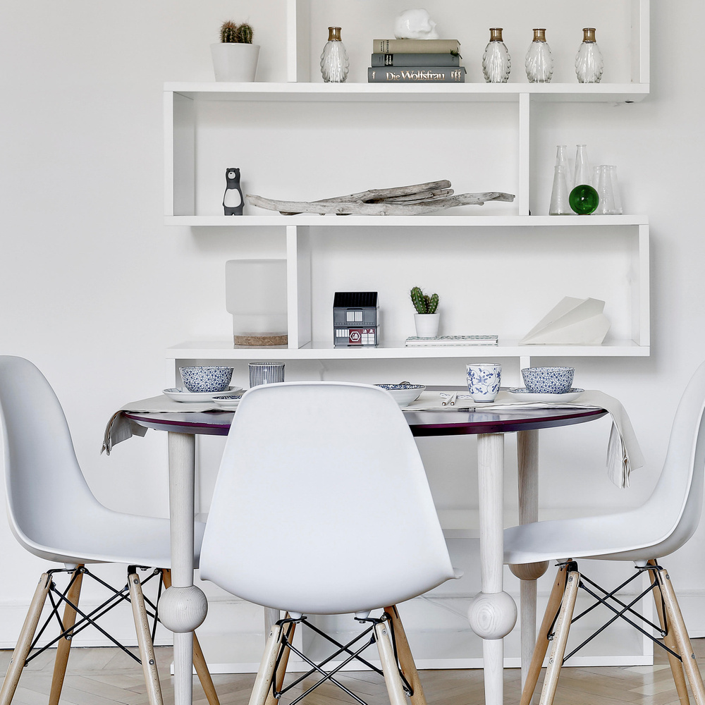 Otto 700 Black - Table leg in ash wood